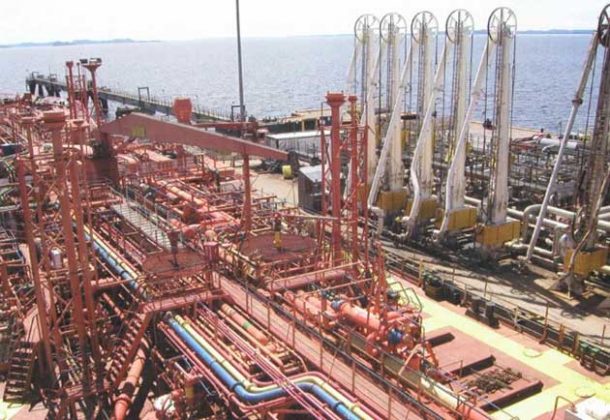 Terminal Operations for Liquefied Gas Carrier Arriving in Port